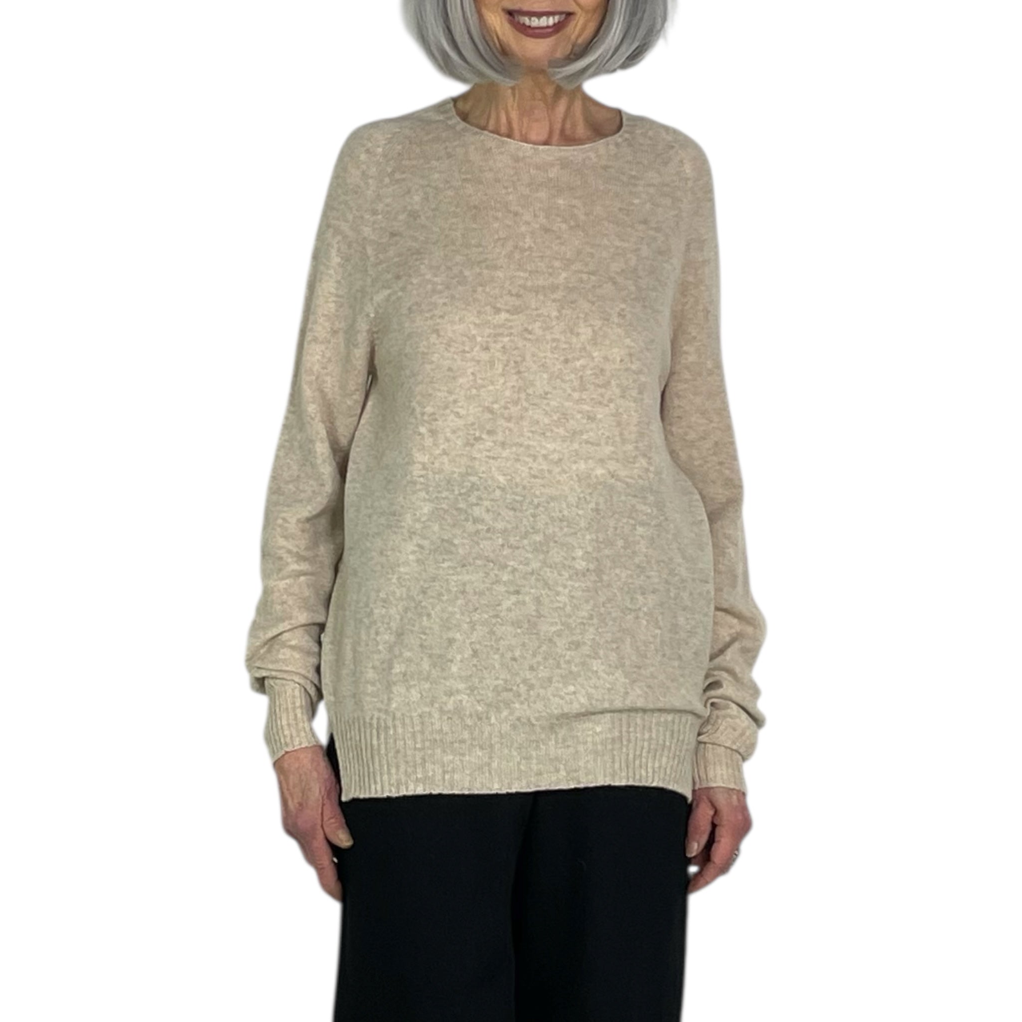 CASHMERE ROUND NECK SWEATER – MIO
