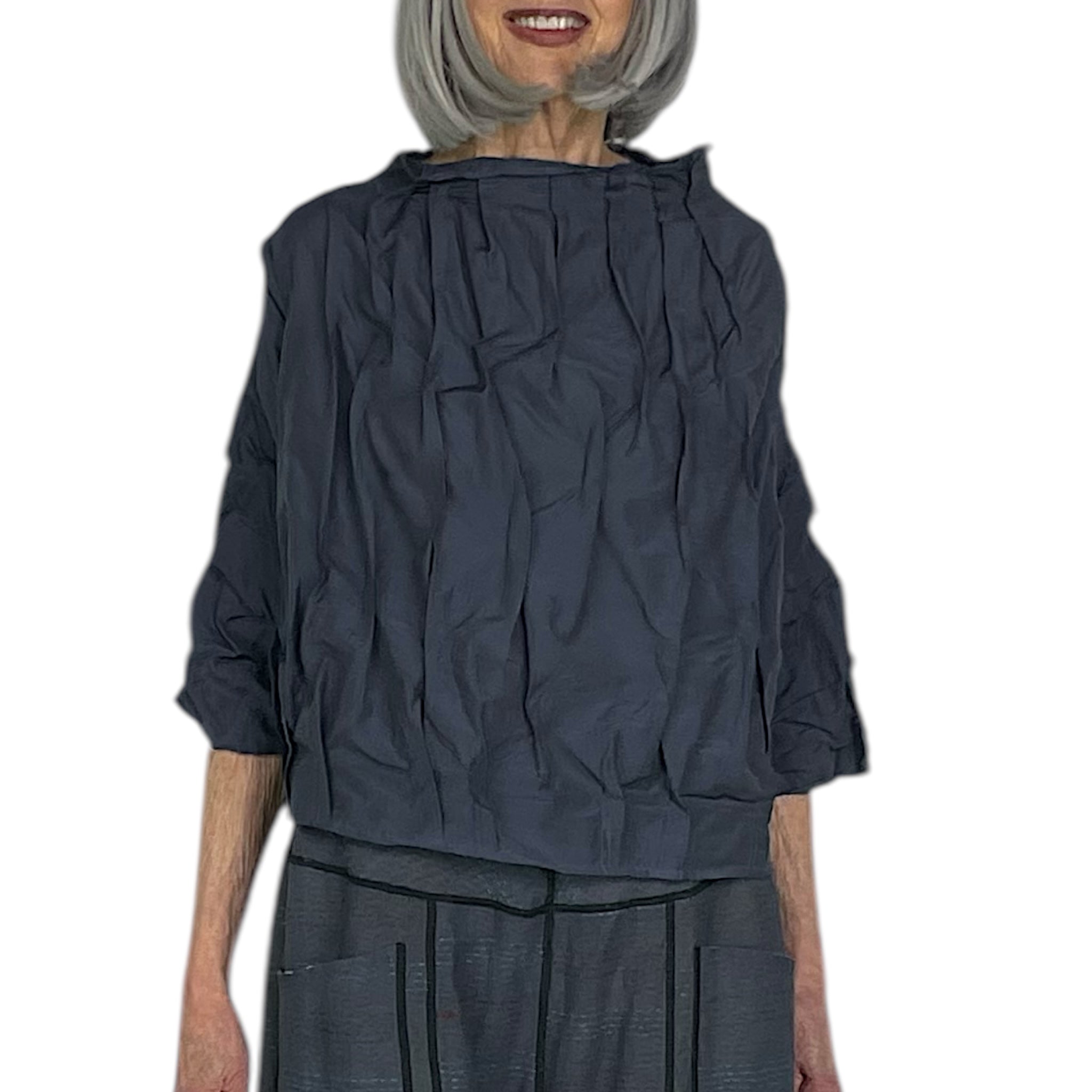 WAVY TUCK FUNNEL NECK TOP – MIO